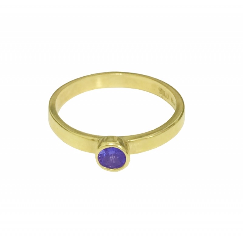 Round Tanzanite Ring